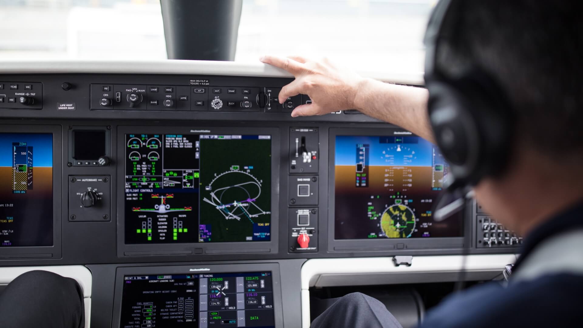 Flight Ops and Training - Executive Jets - Embraer