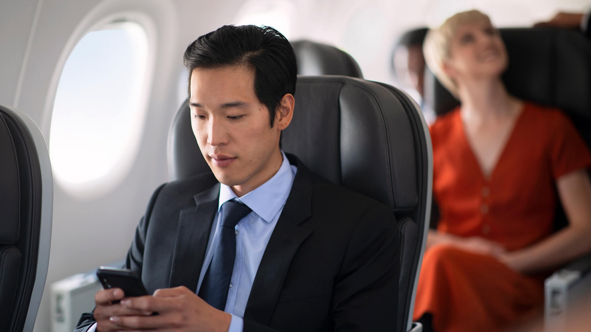 E195-E2 - Commercial Aviation - Embraer