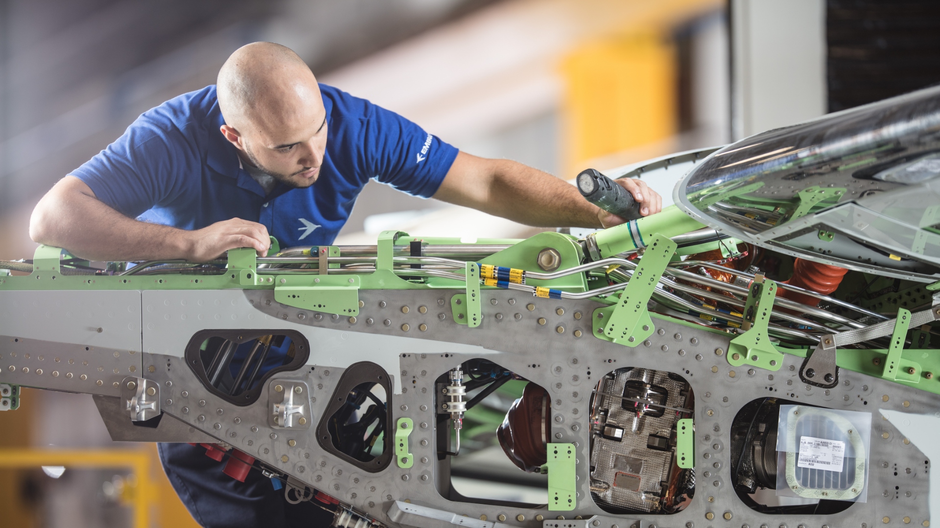 Parts Solutions - Commercial Aviation - Embraer